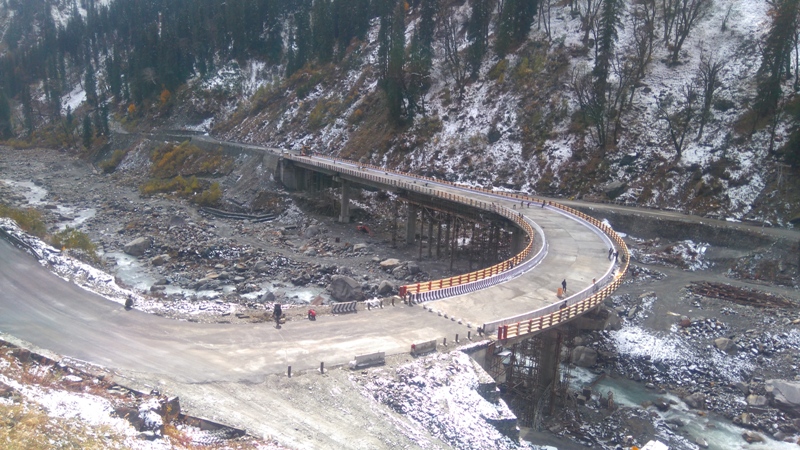 Curving Dhundi Bridge over Beas River in Manali valley thrown open ...